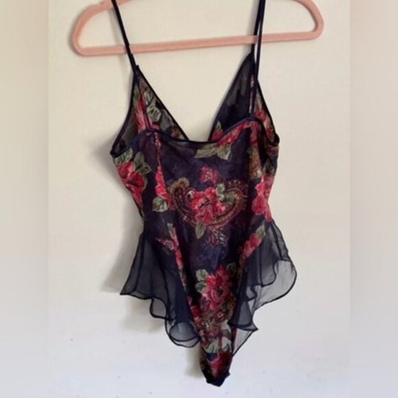 Victoria's Secret | Intimates & Sleepwear | Victorias Secret Gold Label ...